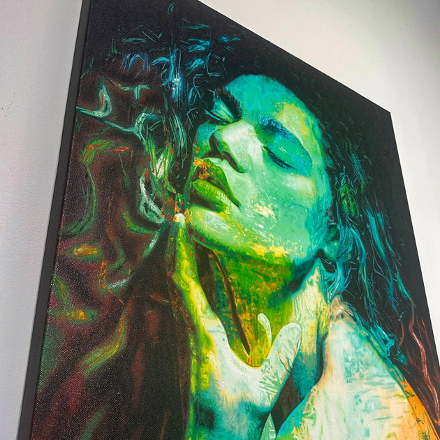 Floating – Artist Replete